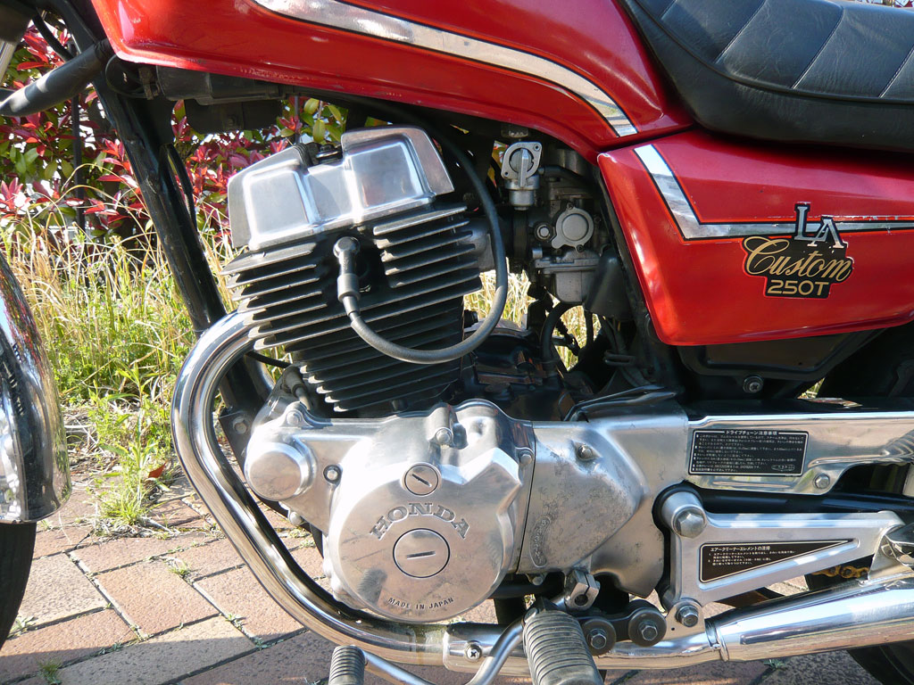 ホンダ 250T LAカスタム ホーク